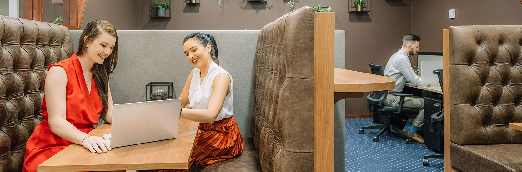 What Is a Virtual Office? Benefits & How It Works | Servcorp